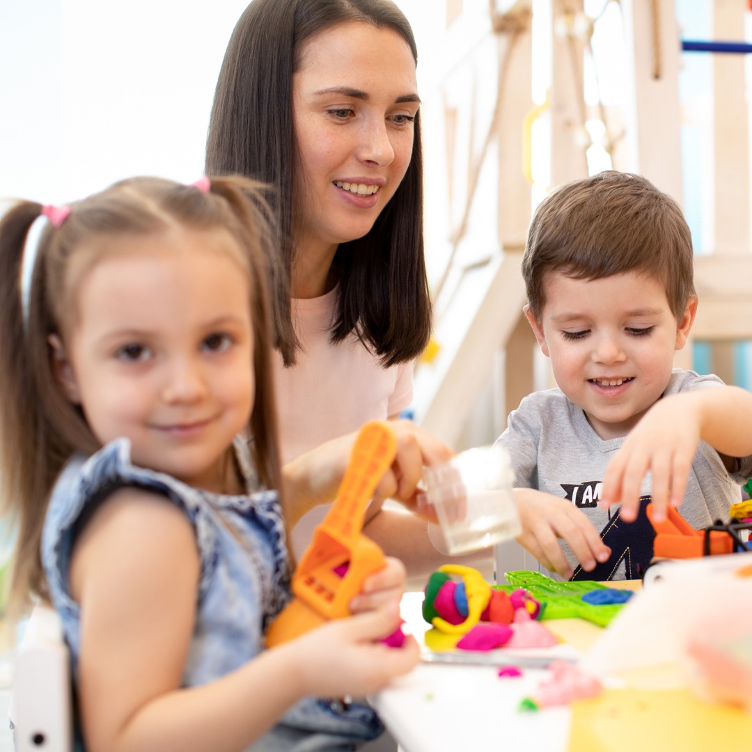 Toddlers Thrive in Caring Daycare Environment
